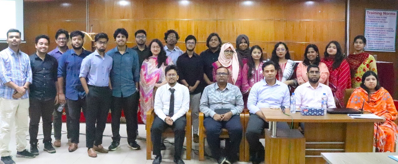 Day-long CReLIC Training Held for IUT Students at LGED